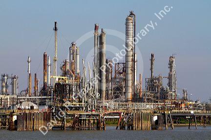 Oil refinery on the Mississippi River near New Orleans, Louisiana, USA ...