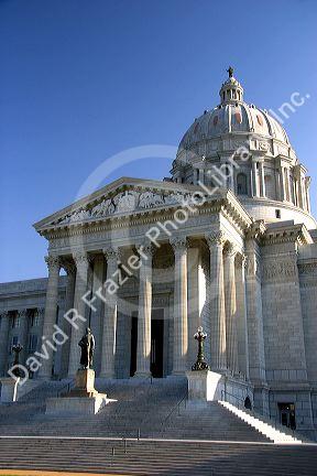 Missouri State Capitol Building in Jefferson City. | David R. Frazier ...